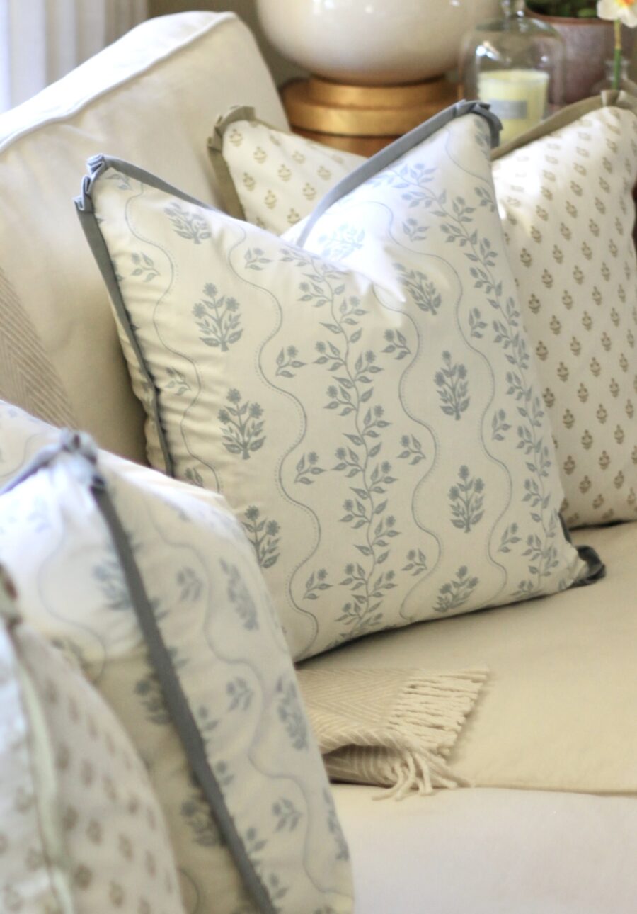 Color Collections | English Blue – Jenny Steffens Hobick